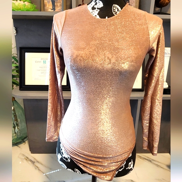 SKIMS | Tops | Skims | Poshmark